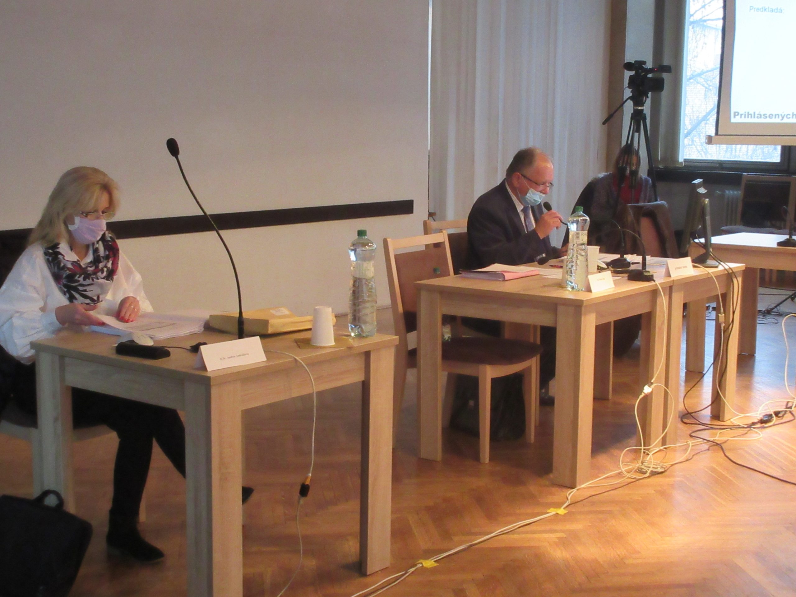 Primátor R. Soboty Jozef Šimko na zasadnutí MsZ kvôli koronavírusu chýba