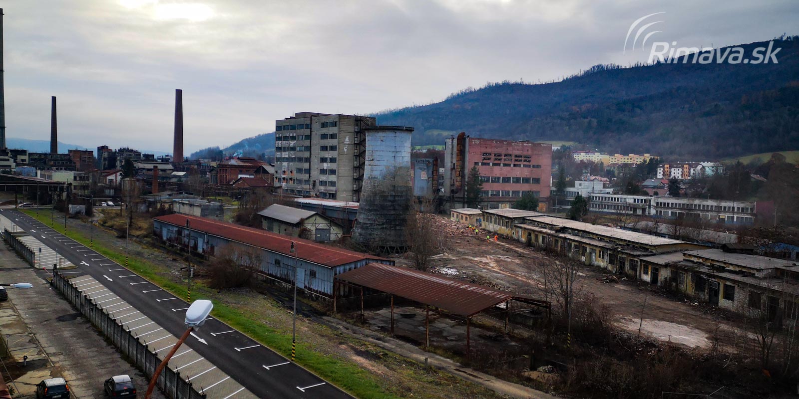 Záujem o halu v priemyselnom parku Hnúšťa prejavili dve spoločnosti