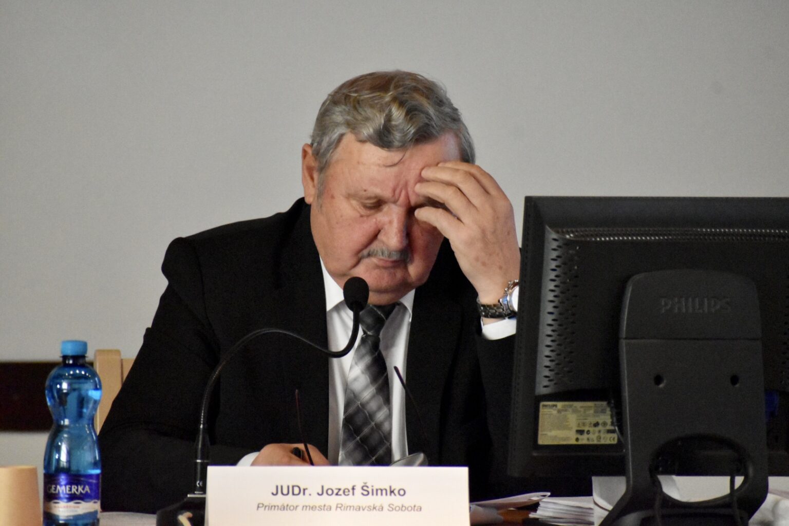 Primátor Rimavskej Soboty čelí obvineniu z machinácií pri verejnom ...