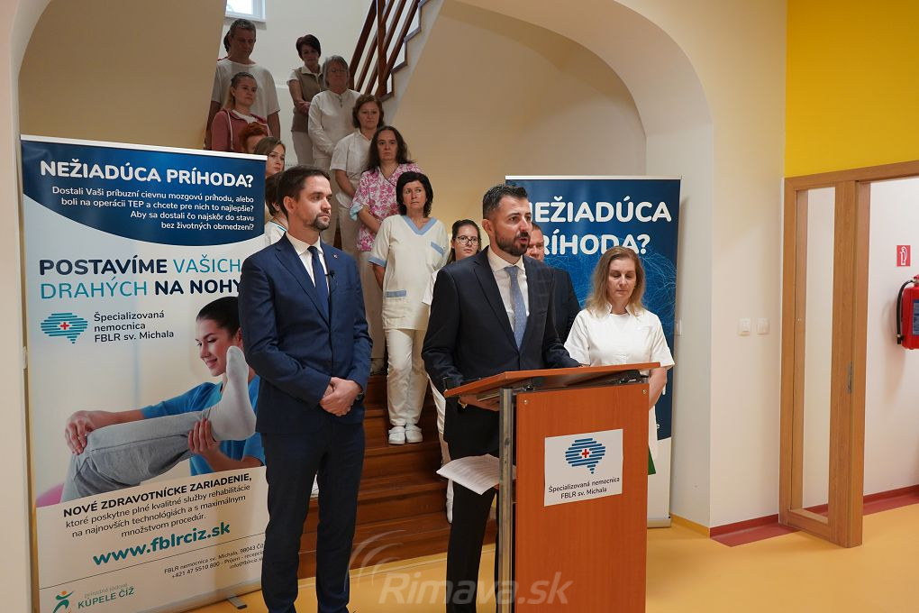 Minister nesplnil sľub. Špecializovaná nemocnica v Číži stále nemá zmluvu s najväčšou poisťovňou