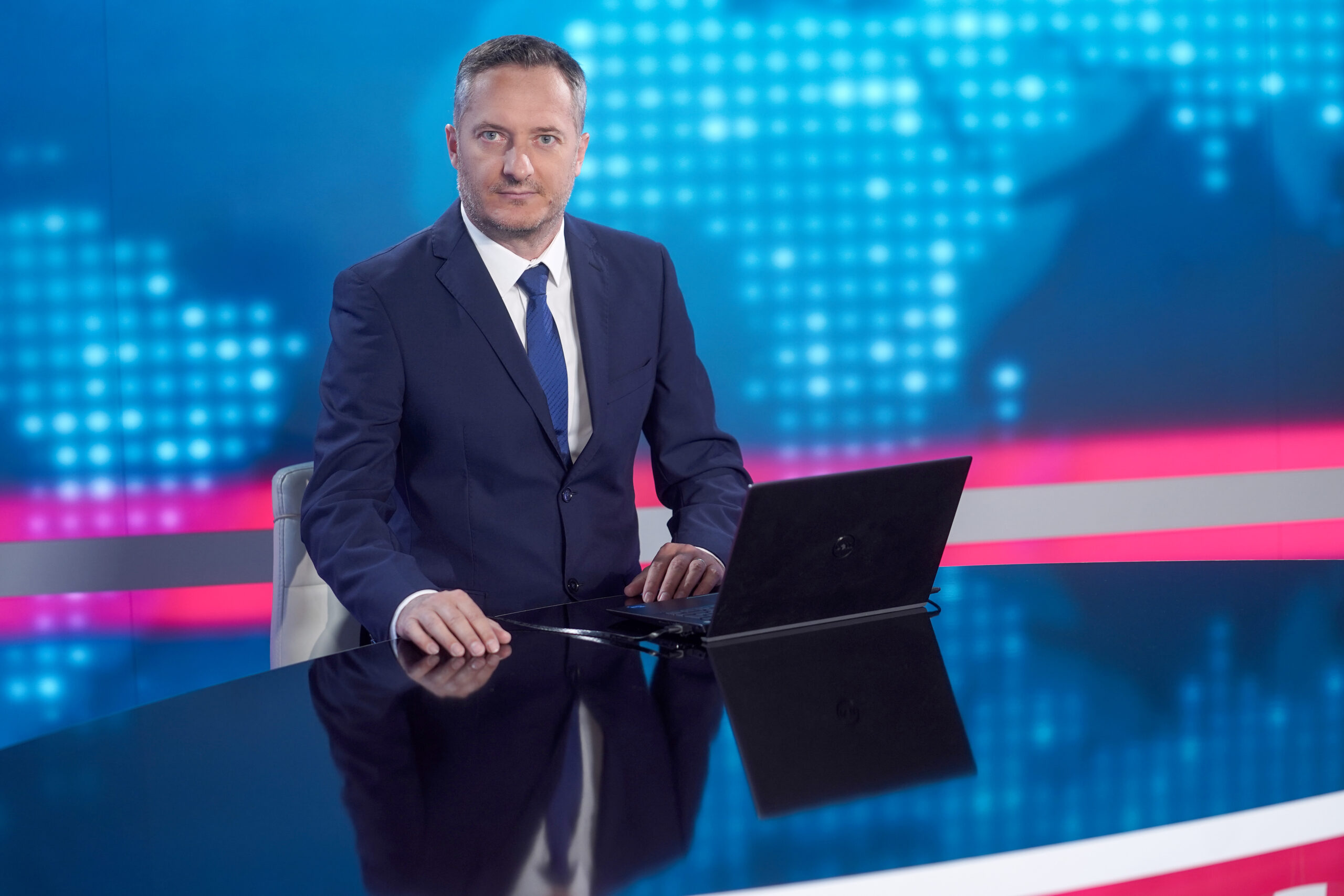 Mám rád ľudí, ktorí životom kráčajú priateľsky a prajne, hovorí Peter ...