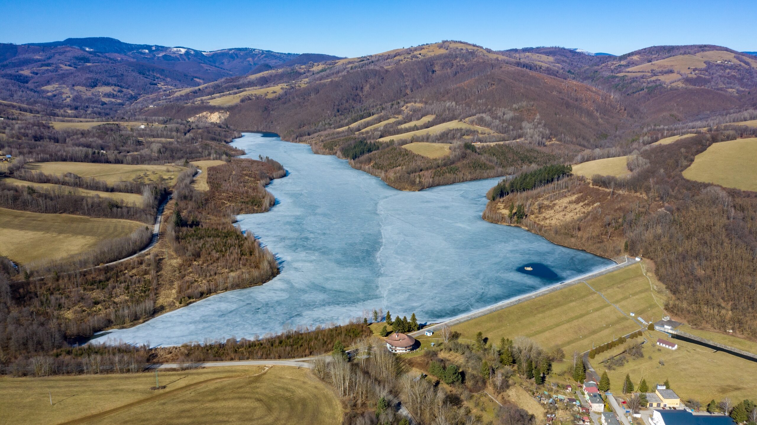 Vodárenská nádrž v Klenovci je v prevádzke už 50 rokov. Súčasťou osláv ...