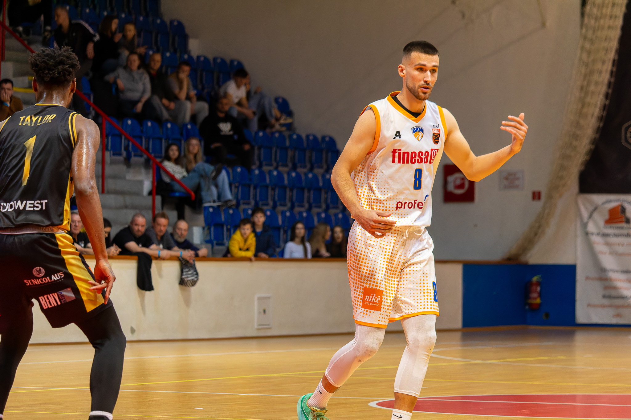 V najcennejšom drese sa môže predstaviť basketbalista Lučenca. Získal ...