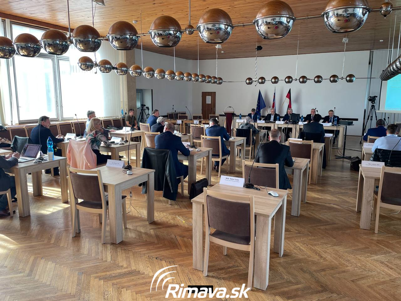 Cenu mesta udelili trom osobnostiam, prevezmú si ich v máji