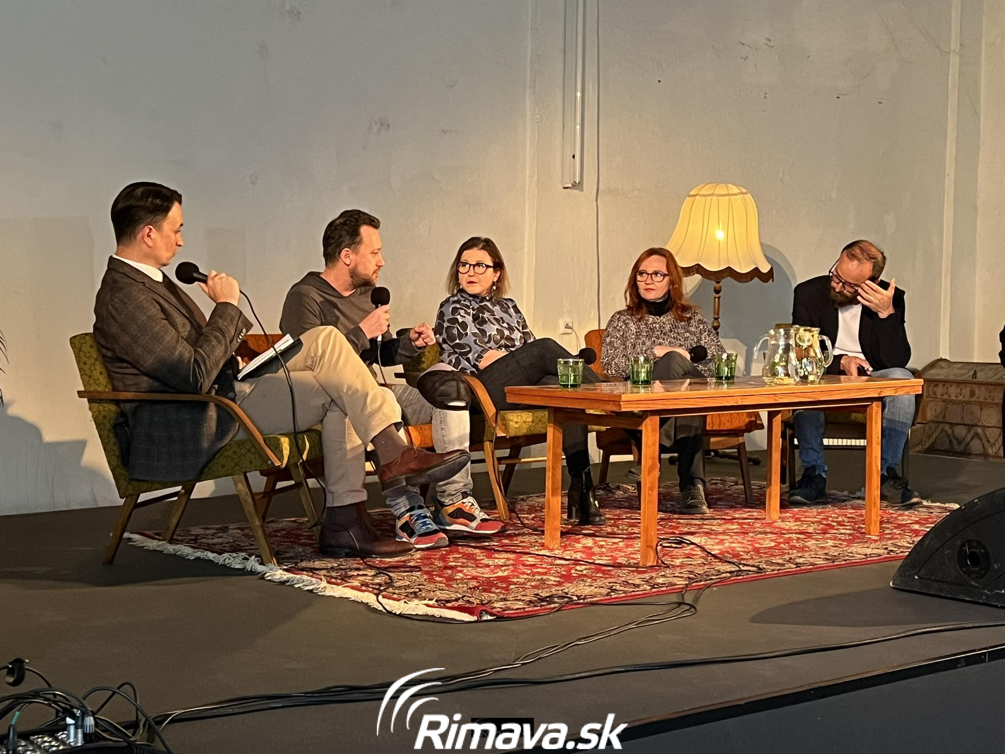 R. SOBOTA: Na diskusii v Citadele sa zúčastnili Juraj Rizman, Samo ...