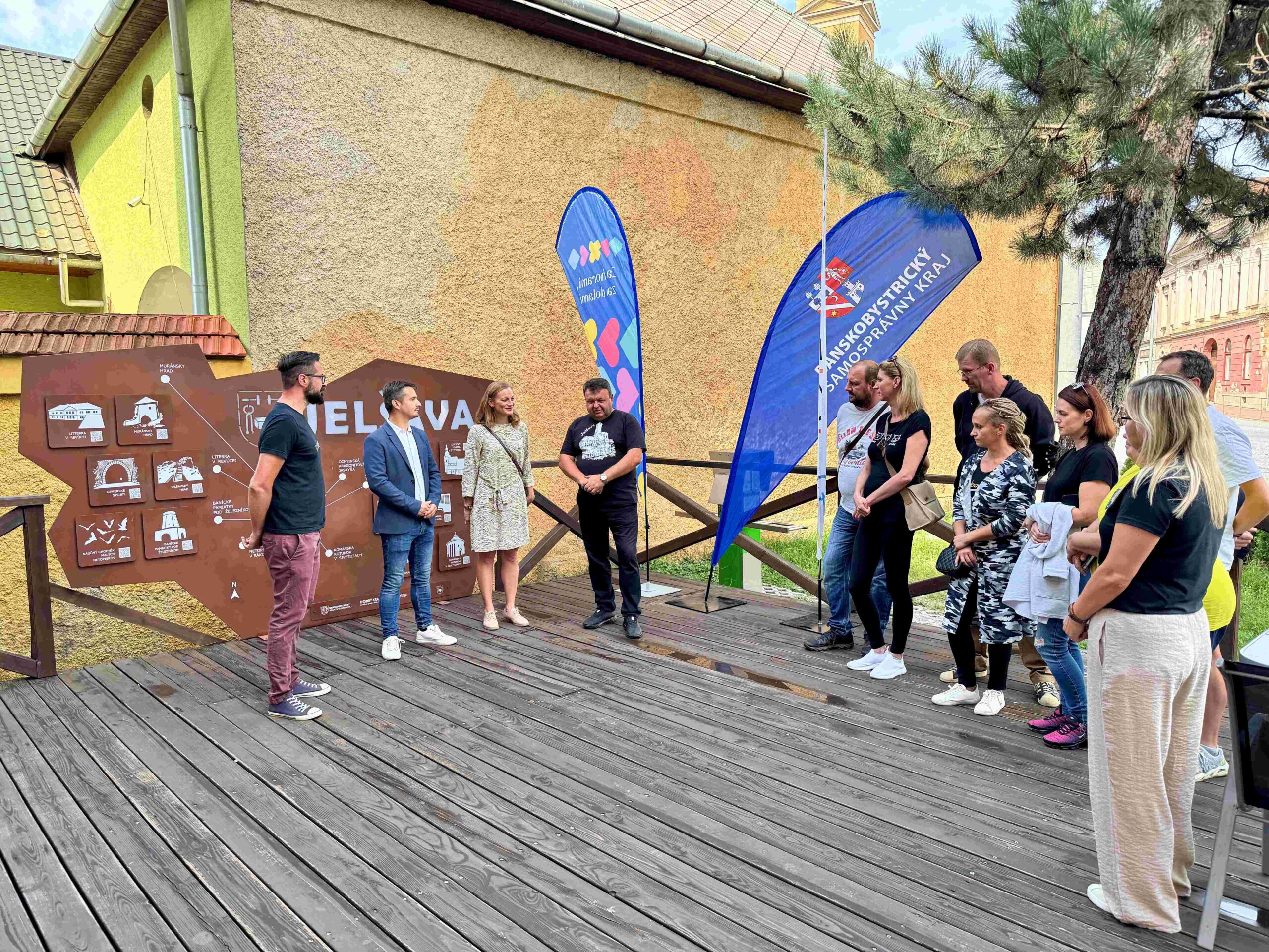 Objavte Jelšavu: Interaktívna stena spája históriu, umenie aj technológie